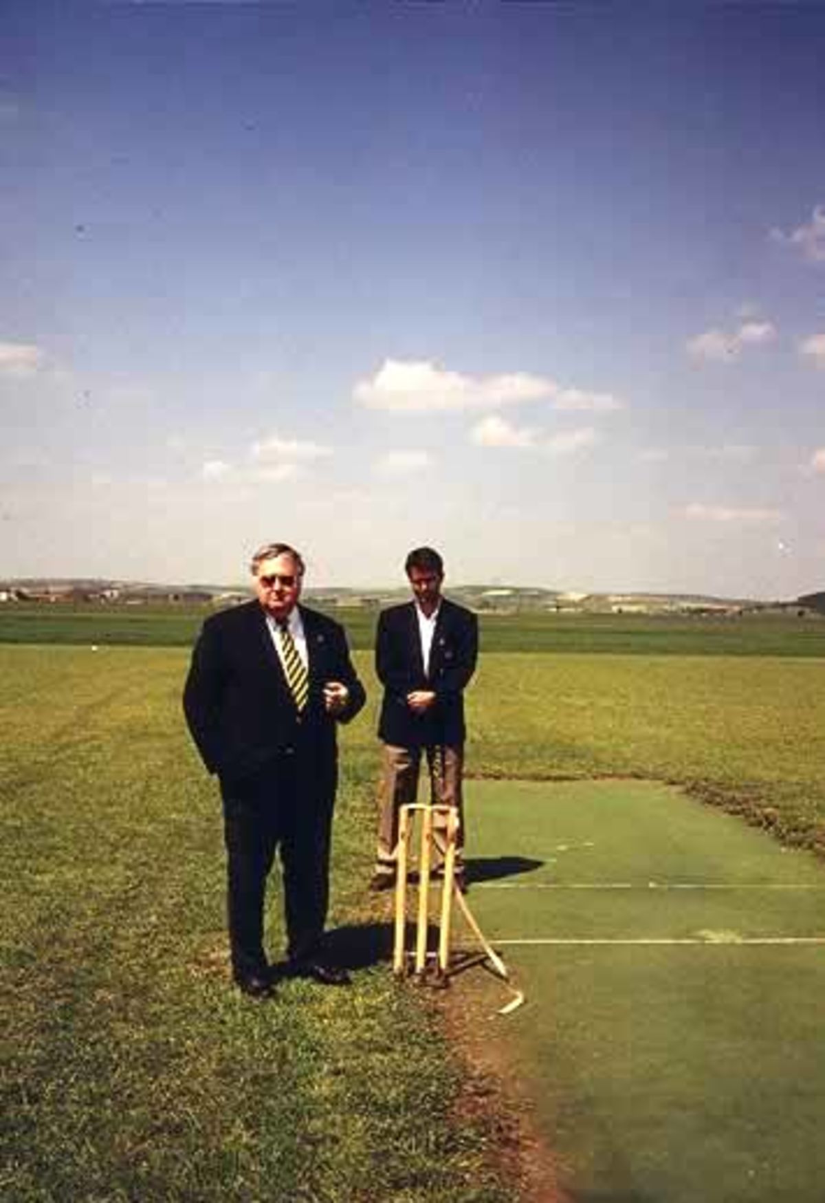 Mike Atherton batting thumbnail 3 ; 2001 Edgbaston | ESPNcricinfo.com