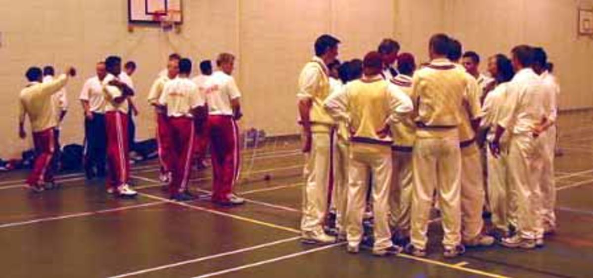 Preparing for the bowl-out on the first day | ESPNcricinfo.com