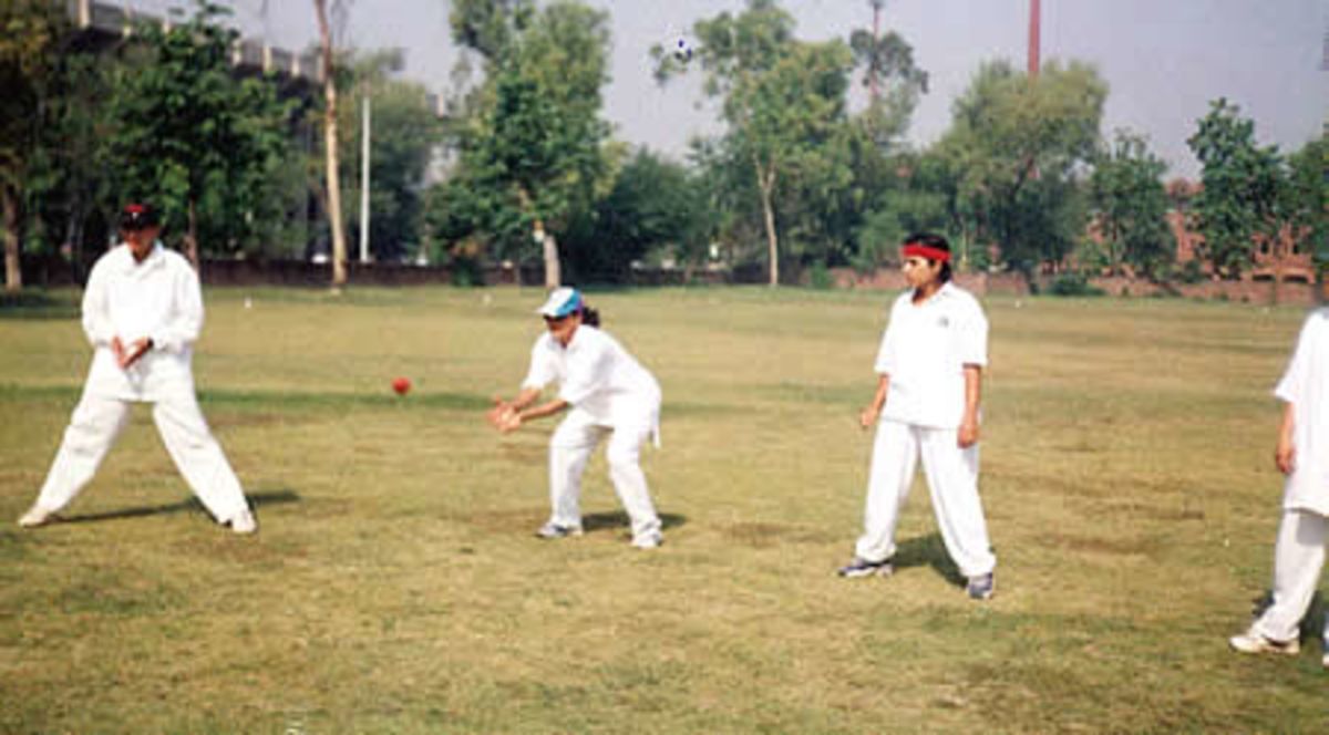 Wasim Hassan Raja helping train PWCA players | ESPNcricinfo.com