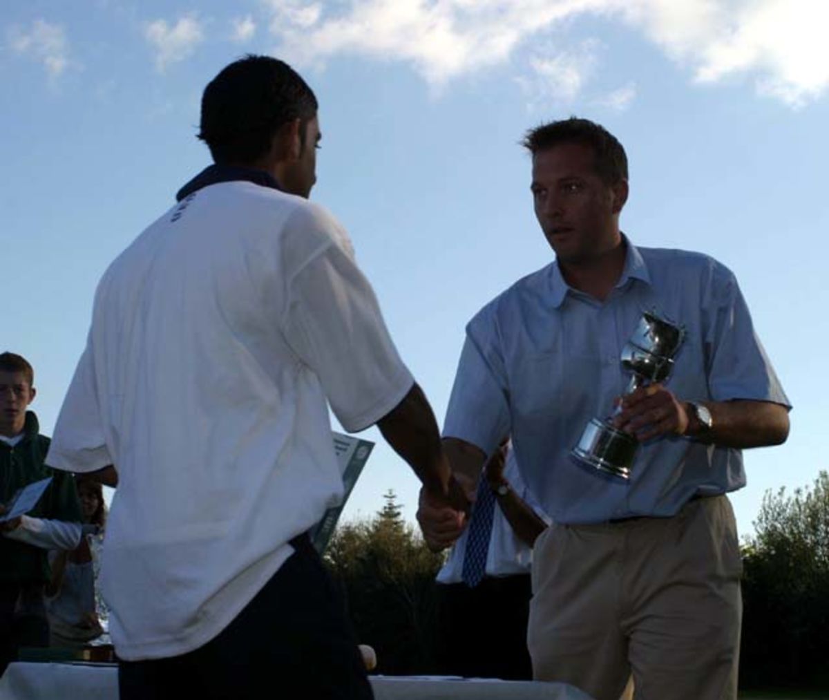 Farid receives winners cup | ESPNcricinfo.com
