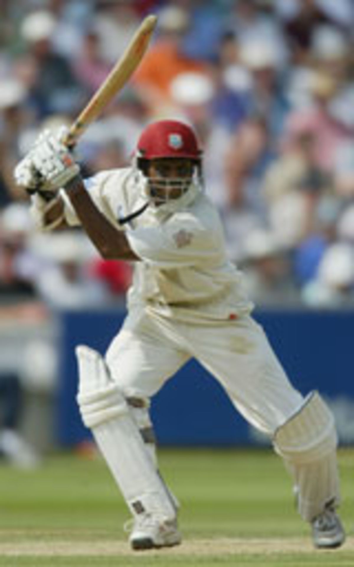 Shivnarine Chanderpaul drives | ESPNcricinfo.com Shivnarine Chanderpaul drives | ESPNcricinfo.com