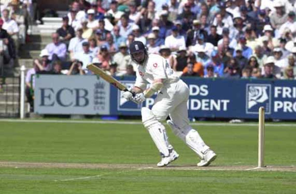 Adam Hollioake finds himself stumped by Hegg | ESPNcricinfo.com