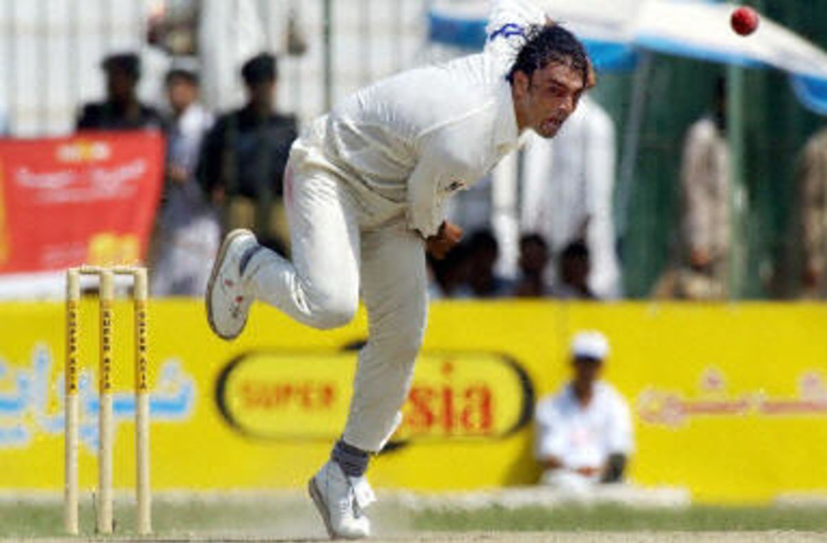 Shoaib Akhtar delivers a ball | ESPNcricinfo.com