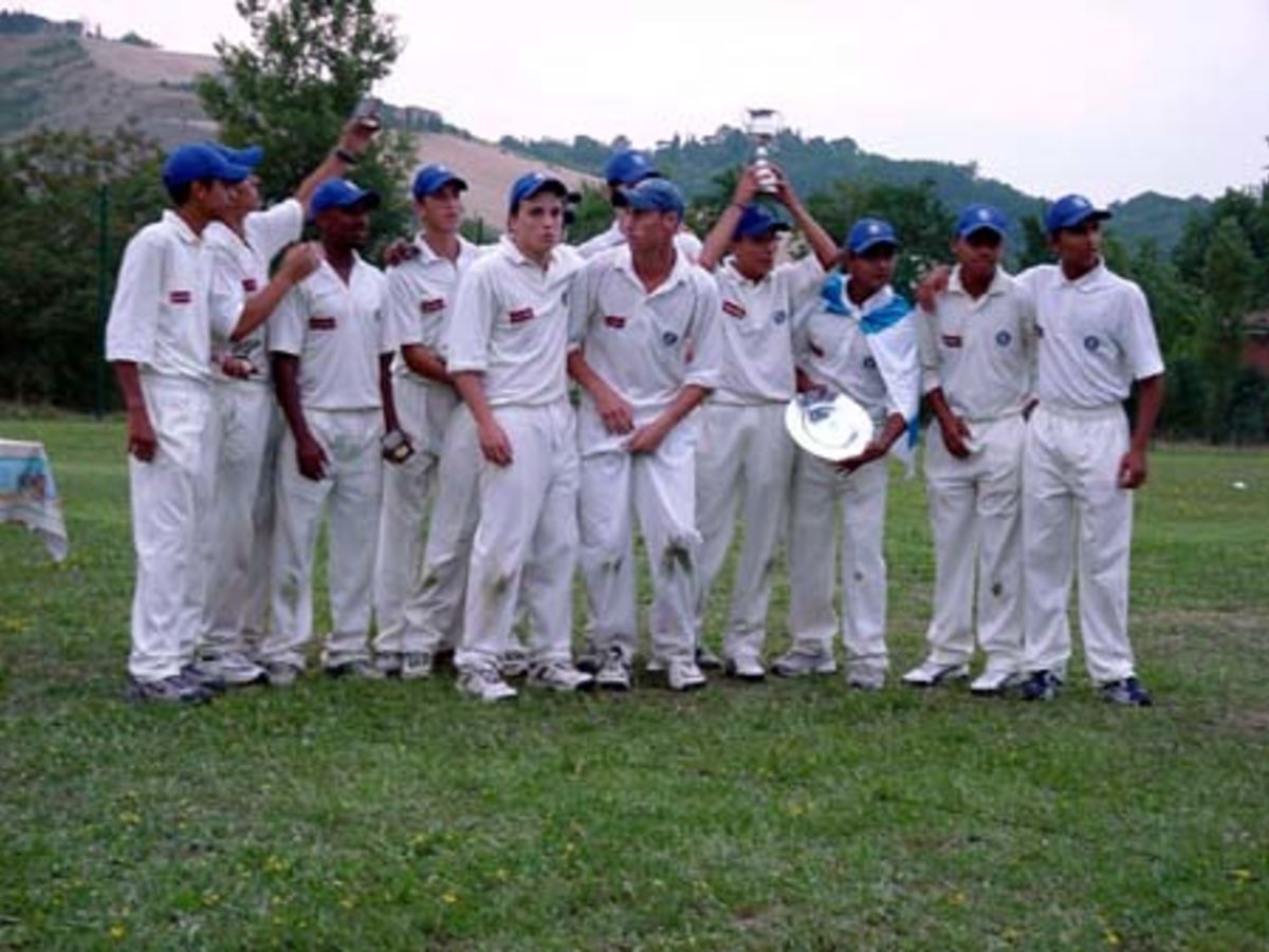 The winning Israel team with their trophy and silver plate ...