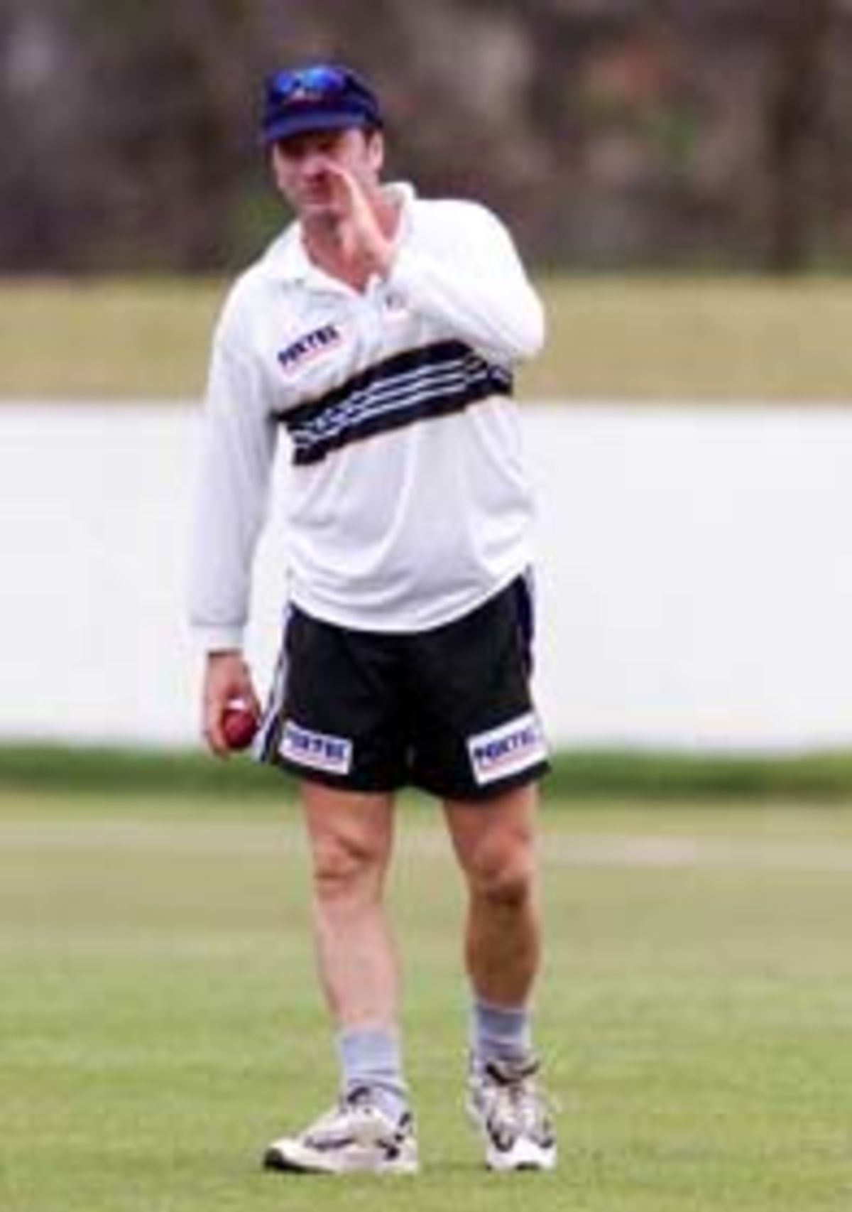 Steve Waugh at training, Australia in Sri Lanka, 1999/00 | ESPNcricinfo.com