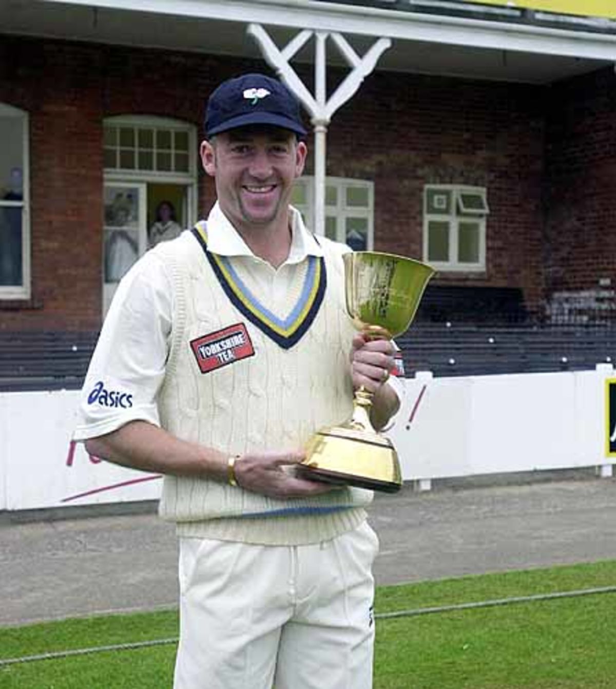 Craig White celebrating the CricInfo Championship success ...