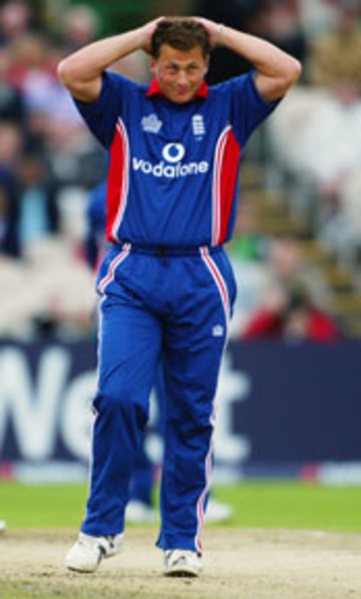 Wanstead CC celebrate their 2003 Portman U15 championship ...