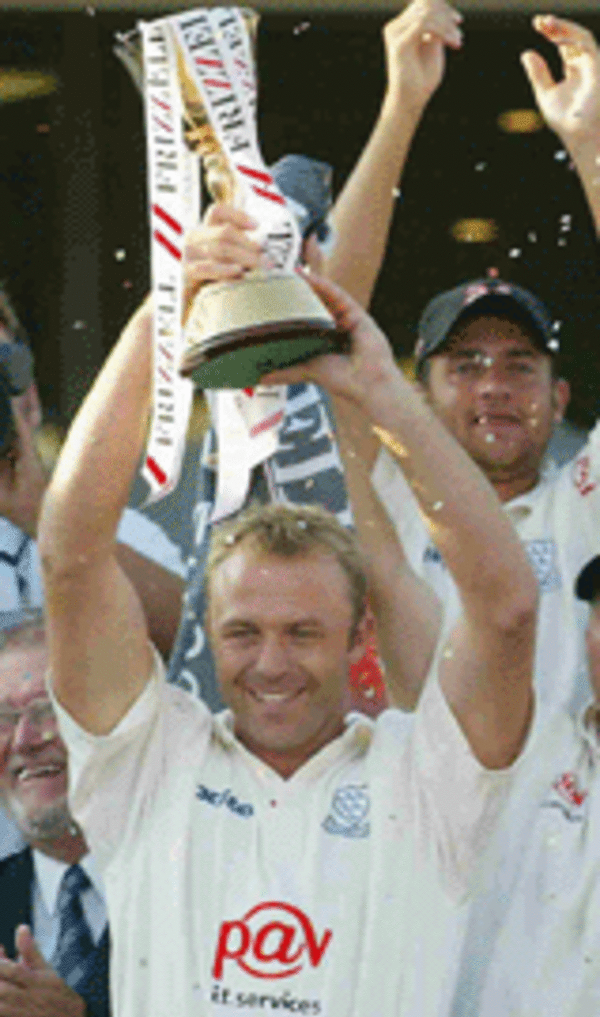 Chris Adams gets his hands on the trophy at last | ESPNcricinfo.com