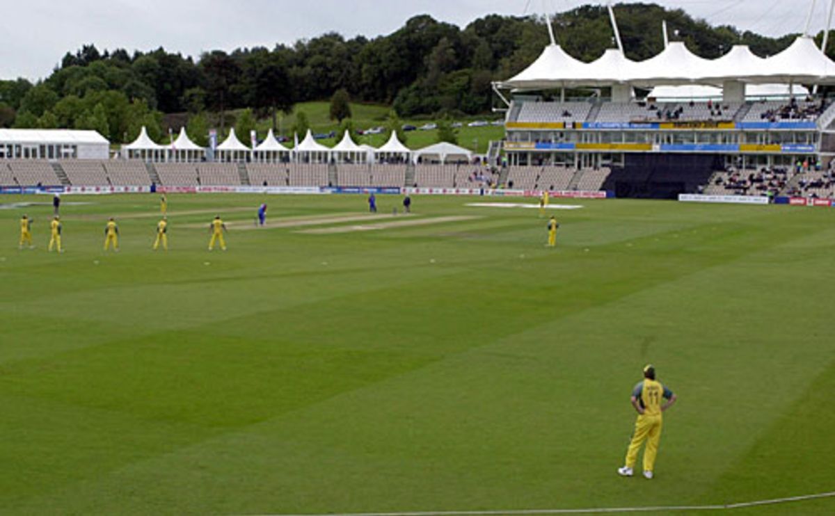 Australia celebrate as USA roll over | ESPNcricinfo.com