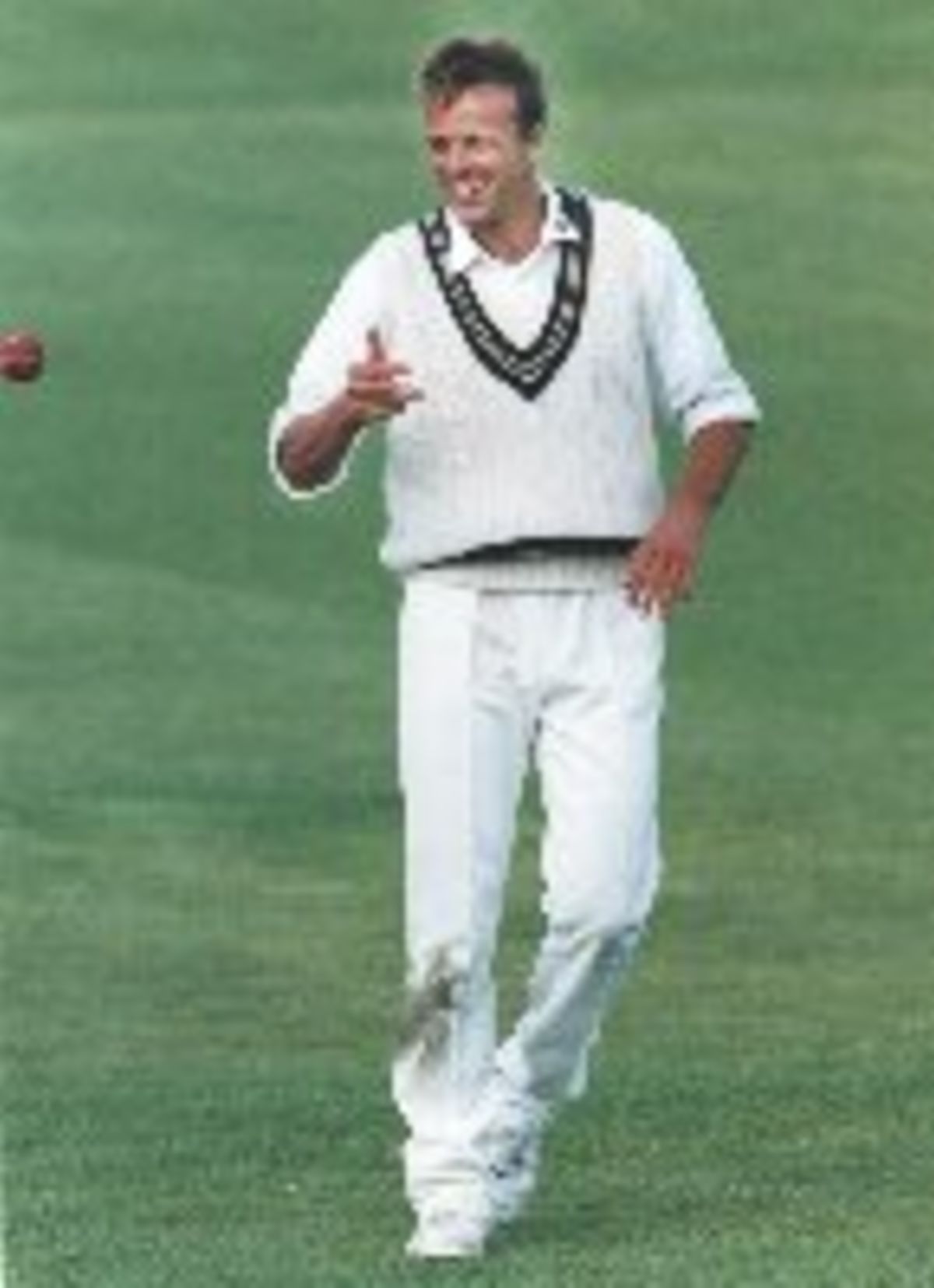 Colin Metson gets ready to gather in a throw during Glamorgan's Nat ...