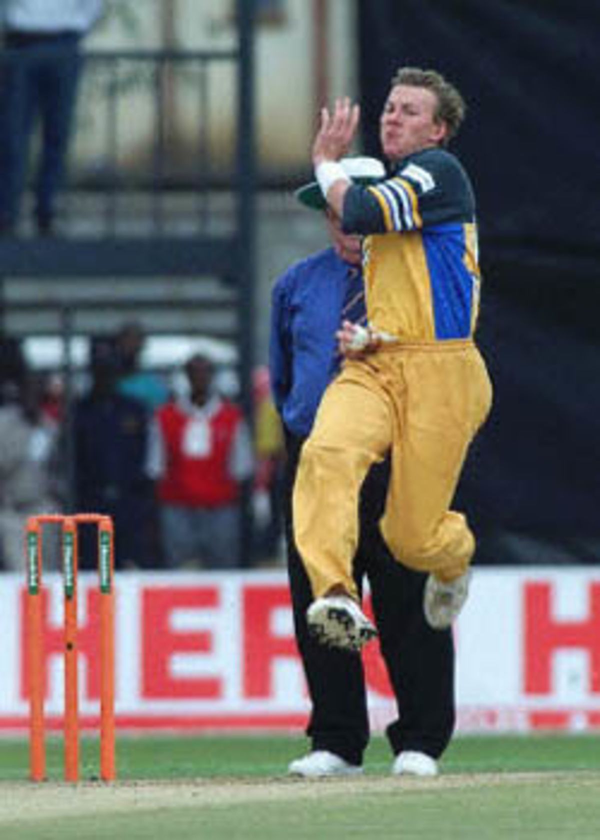 Australian speedster Brett Lee in action at the Nairobi Gymkhana ...