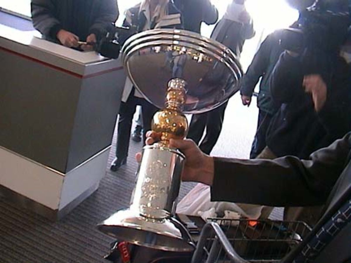 The ICC KnockOut trophy | ESPNcricinfo.com