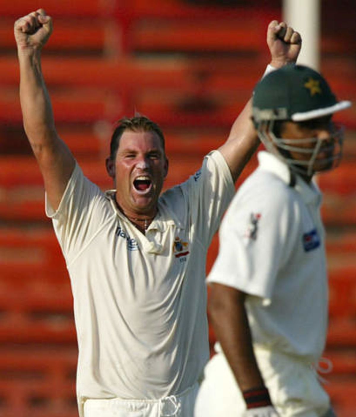 Shane Warne celebrates test match win in Sharjah | ESPNcricinfo.com