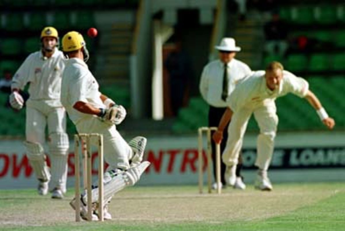 Dave Richardson and Adam Bacher celebrate | ESPNcricinfo.com