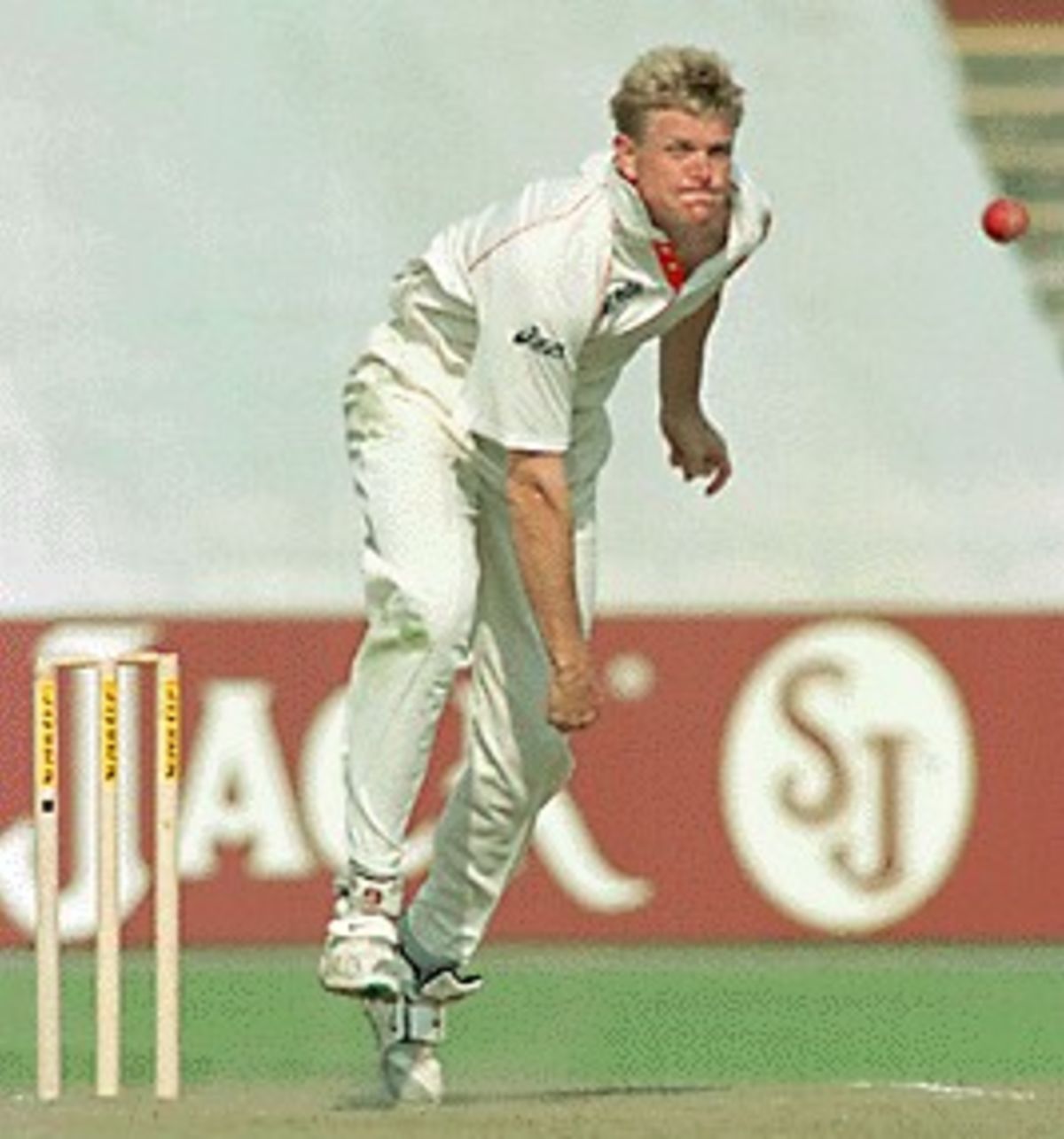 Peter Martin in bowling action, Benson & Hedges Super Cup, Quarter ...