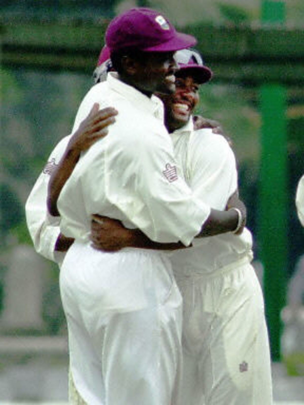 Carl Hooper Celebratetes the dismissel of Sri lankan batsman Marvan ...