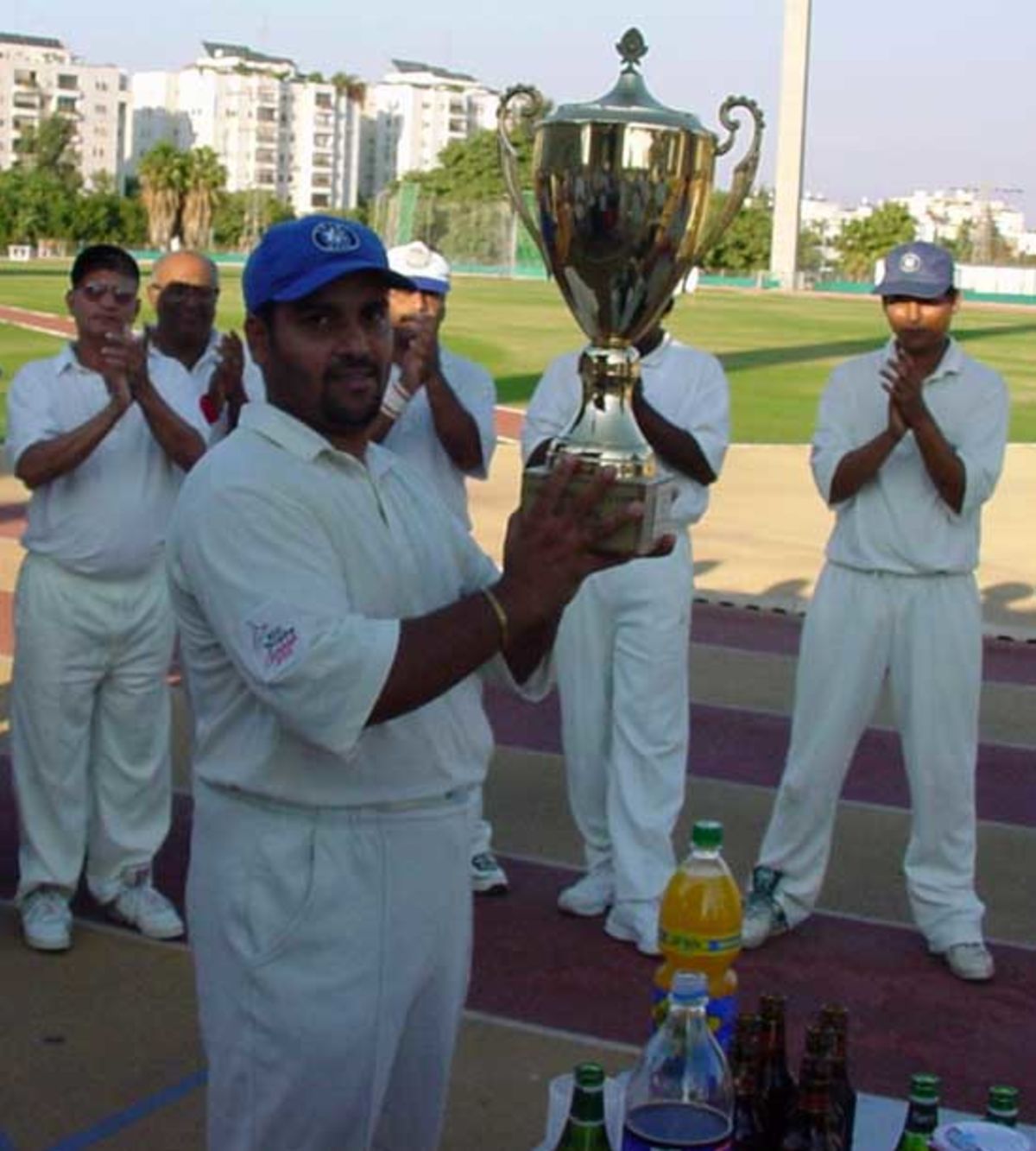 2002 Champions - Lions Lod captain Yefet Nagavkar holds aloft the Dudi ...