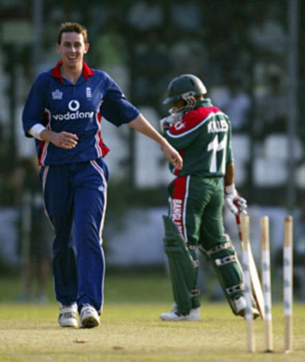 Rikki Clarke celebrates the farcical run-out of Khaled Mahmud ...