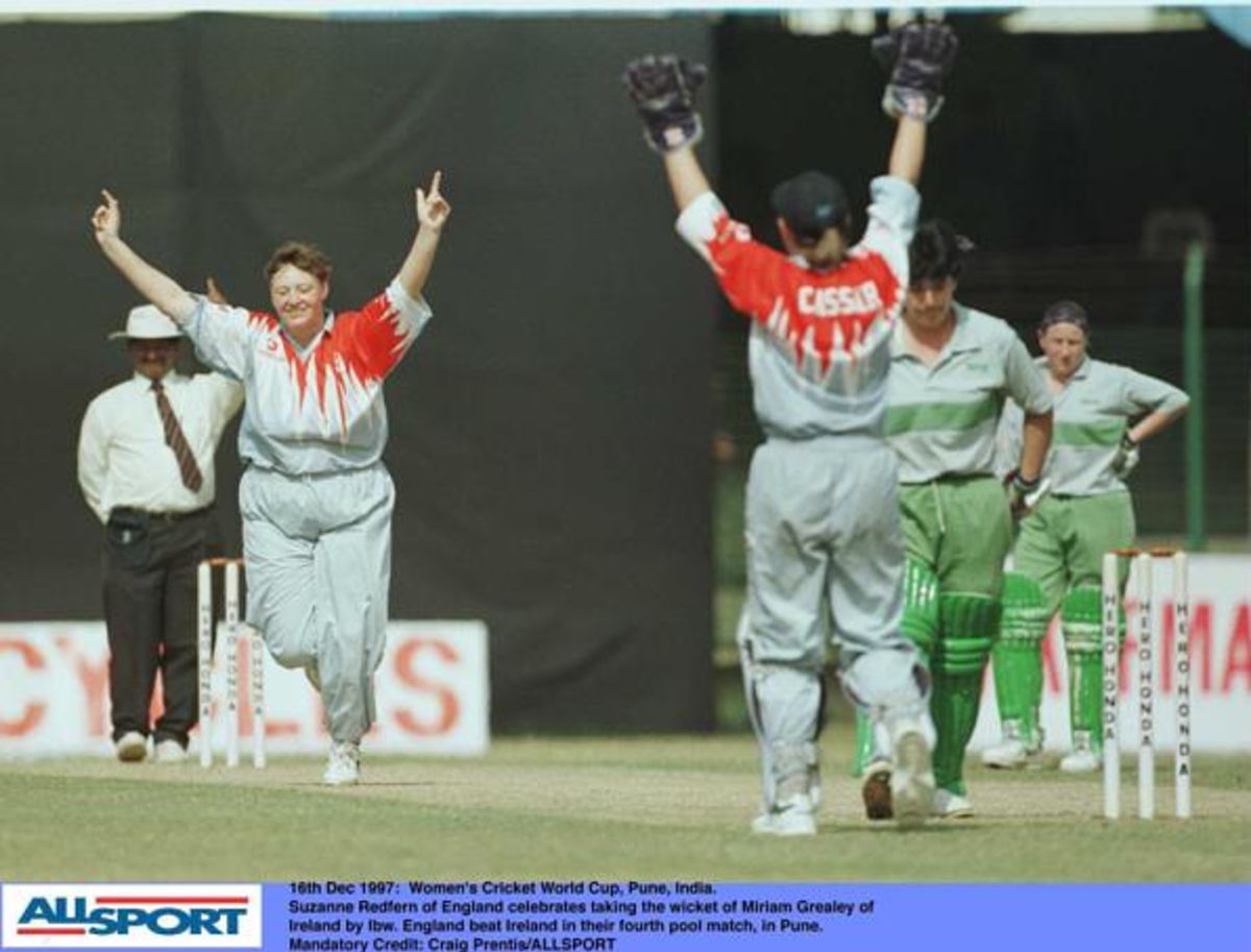 Sue Redfern (l) and Jacqueline Williams (r) served as standing and ...