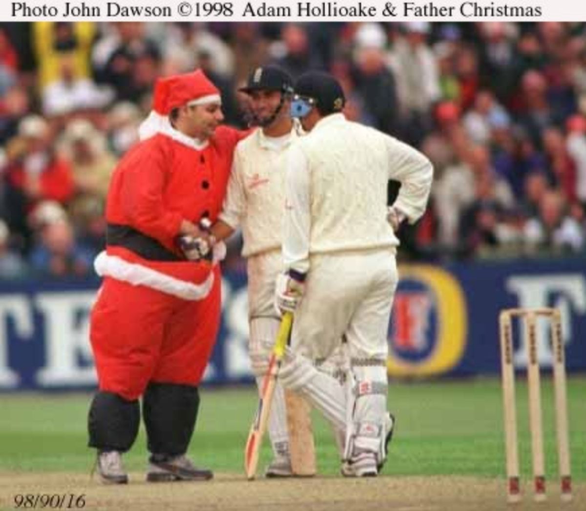 Adam and a Santa | ESPNcricinfo.com