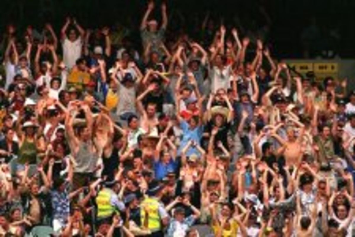 Mexican wave | ESPNcricinfo.com