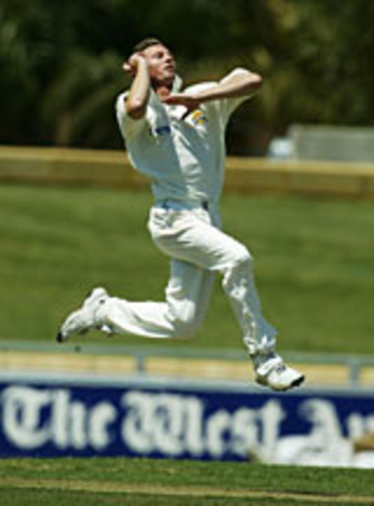 Callum Thorp follows through | ESPNcricinfo.com