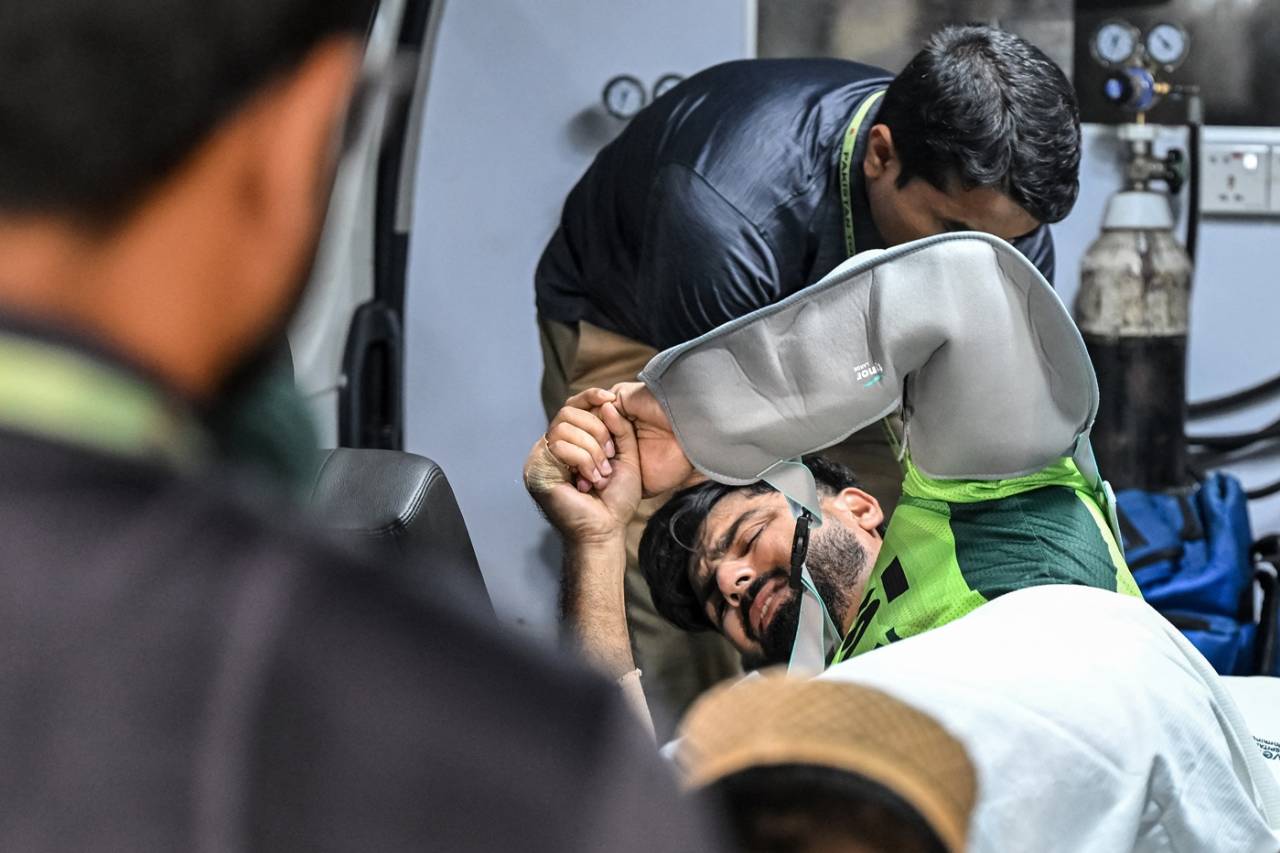 Ban vs Pak 2nd ODI - Hussain Talat stretchered to hospital after ...