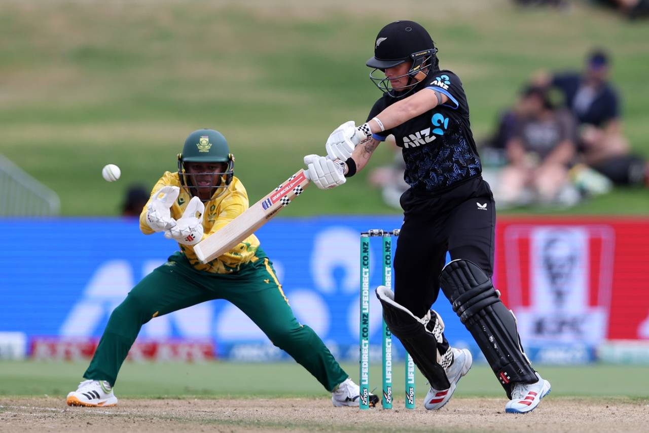 NZ-W vs SA-W 2025/26, NZ-W vs SA-W 1st T20I Match Report, March 15 ...