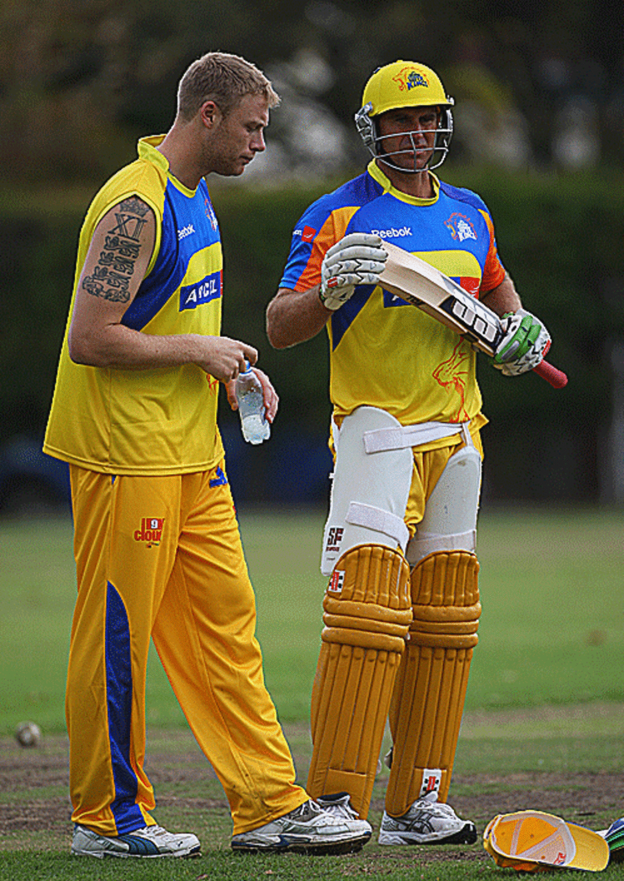 Andrew Flintoff prepares to send one down | ESPNcricinfo.com