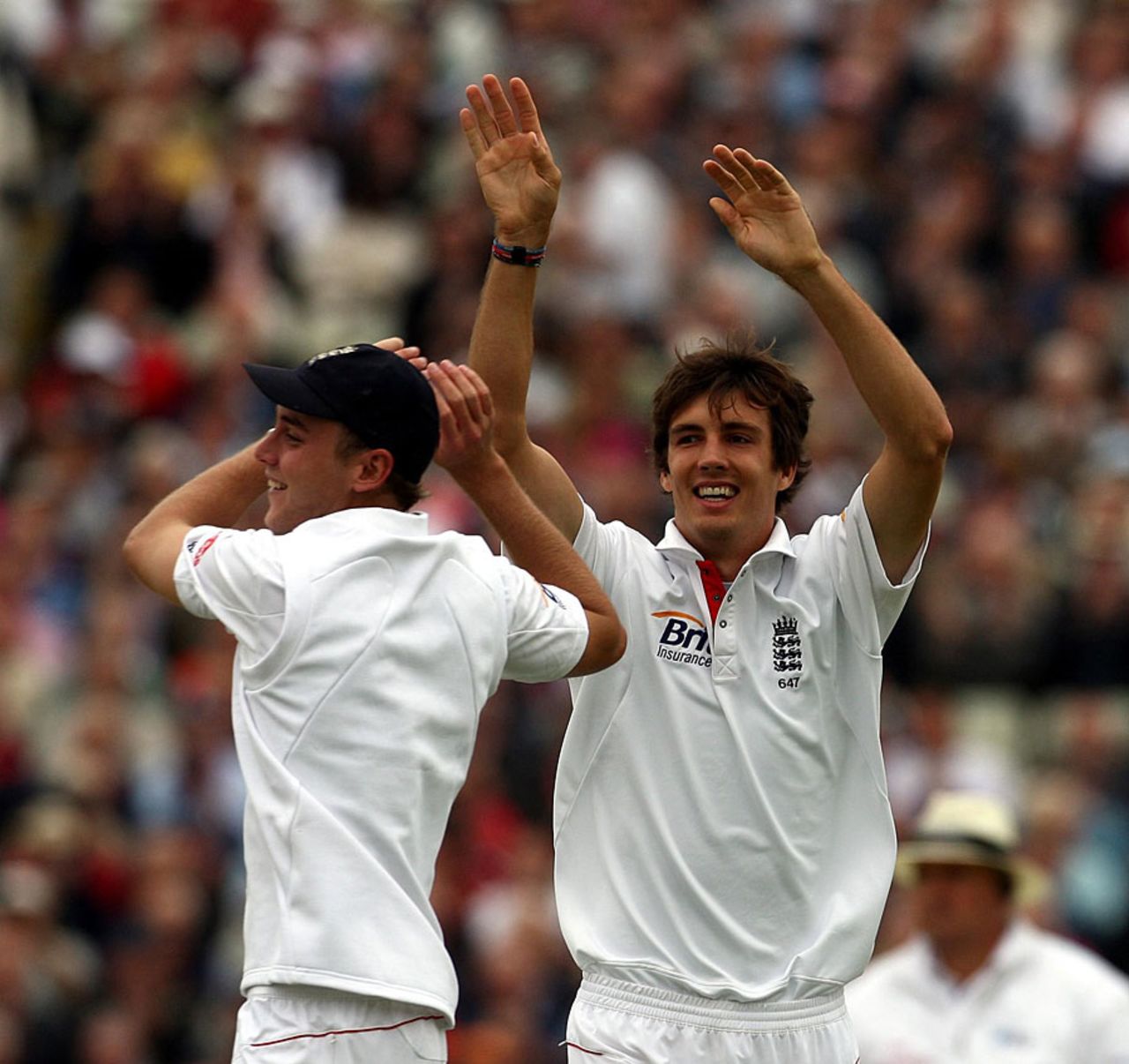 Steven Finn takes the congratulations after his success | ESPNcricinfo.com