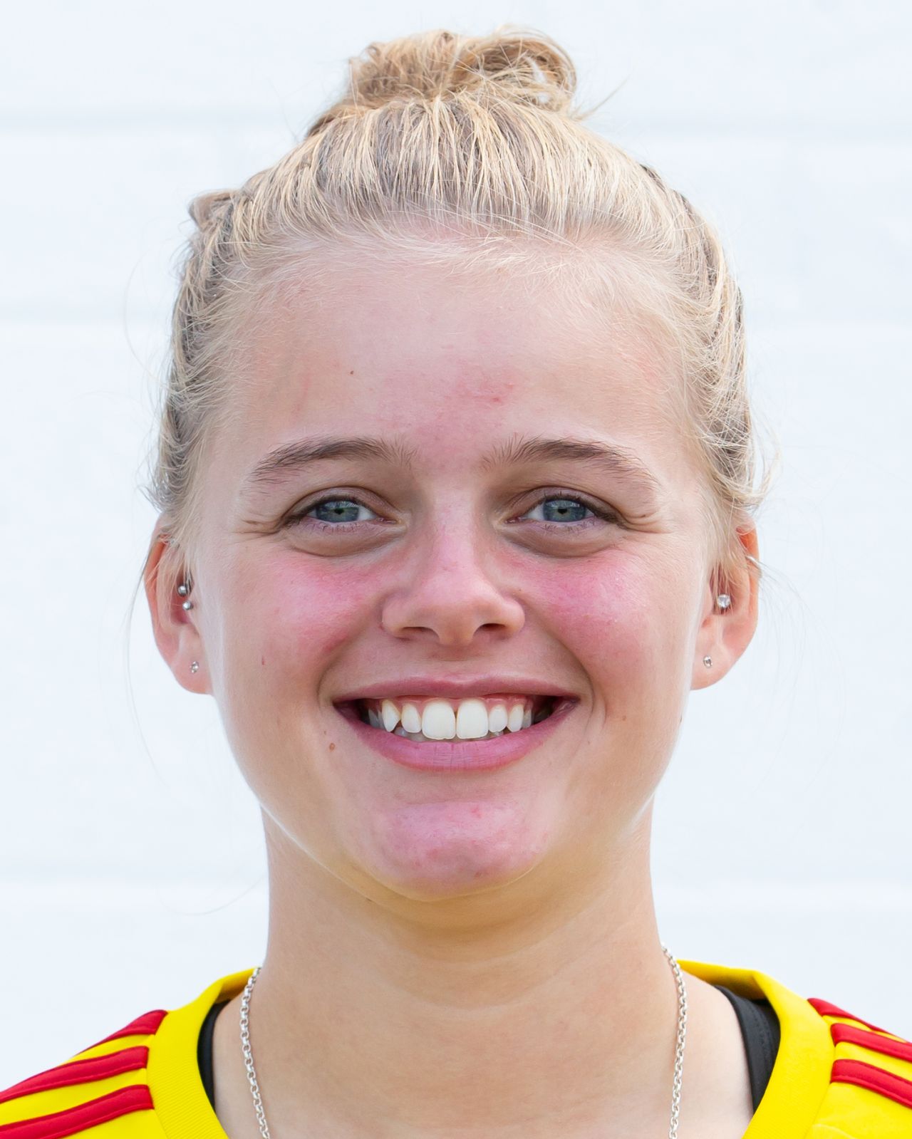 Amy Gordon player portrait | ESPNcricinfo.com