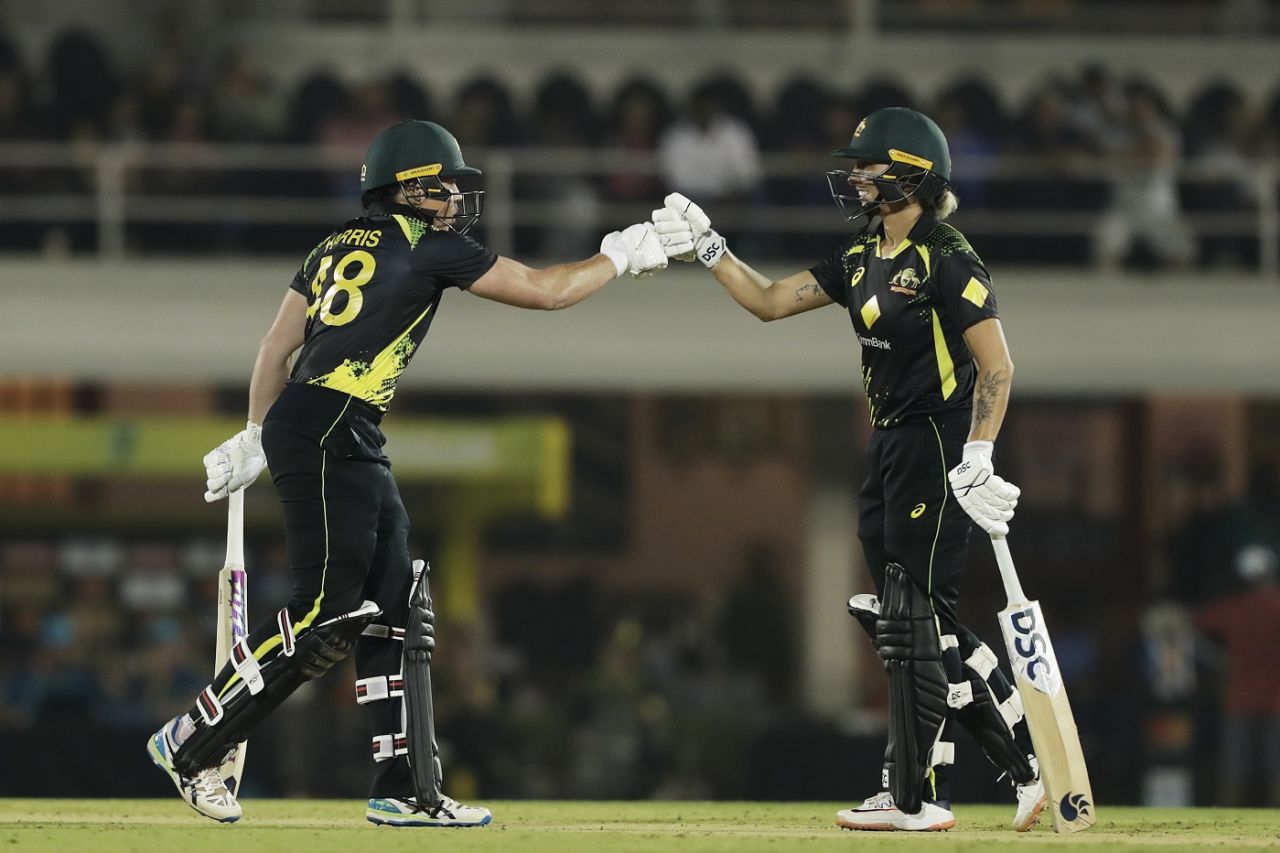 Grace Harris and Ashleigh Gardner put on a crucial stand | ESPNcricinfo.com