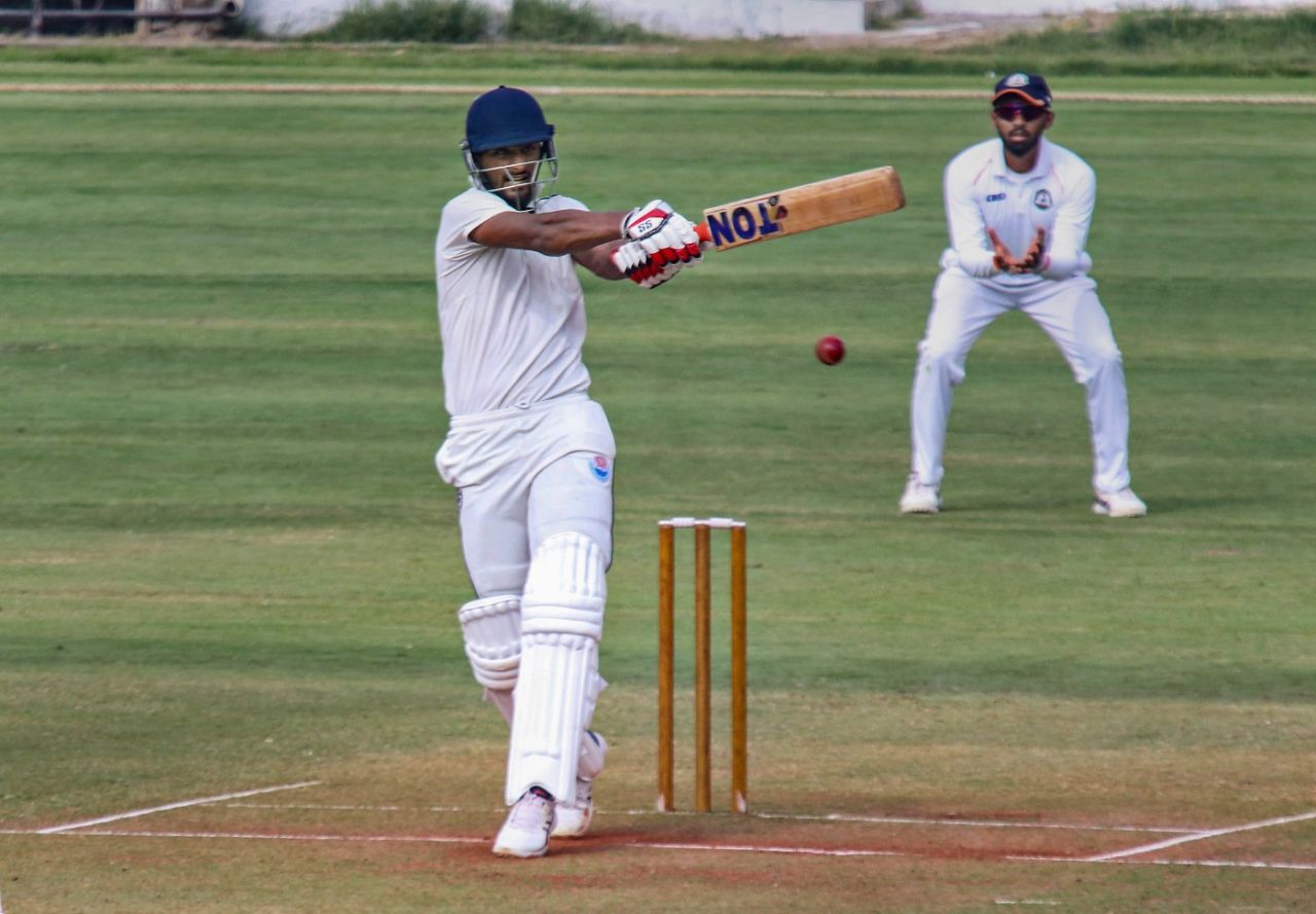 Musaif Ajaz pulls one away | ESPNcricinfo.com