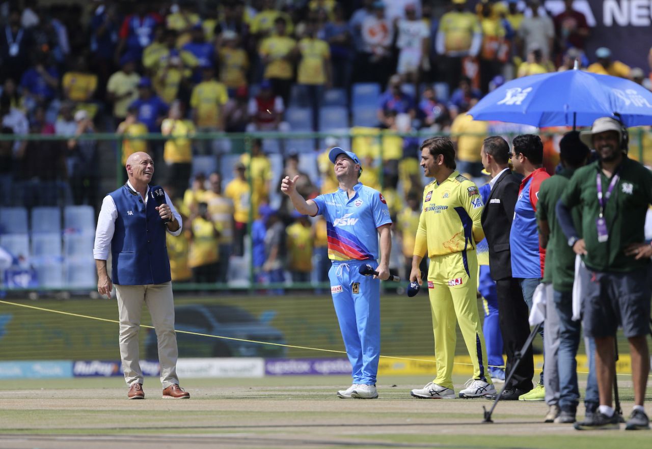 David Warner flips the coin - MS Dhoni called right and batted first ...