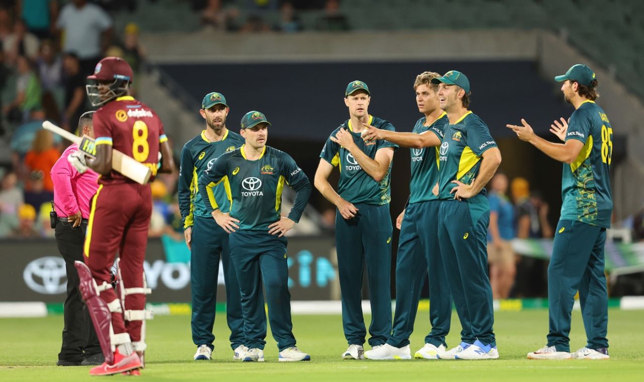 Australia argue with umpire Gerard Abood after a run out was given not ...