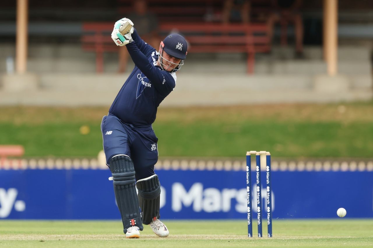 Tom Rogers drives through cover | ESPNcricinfo.com