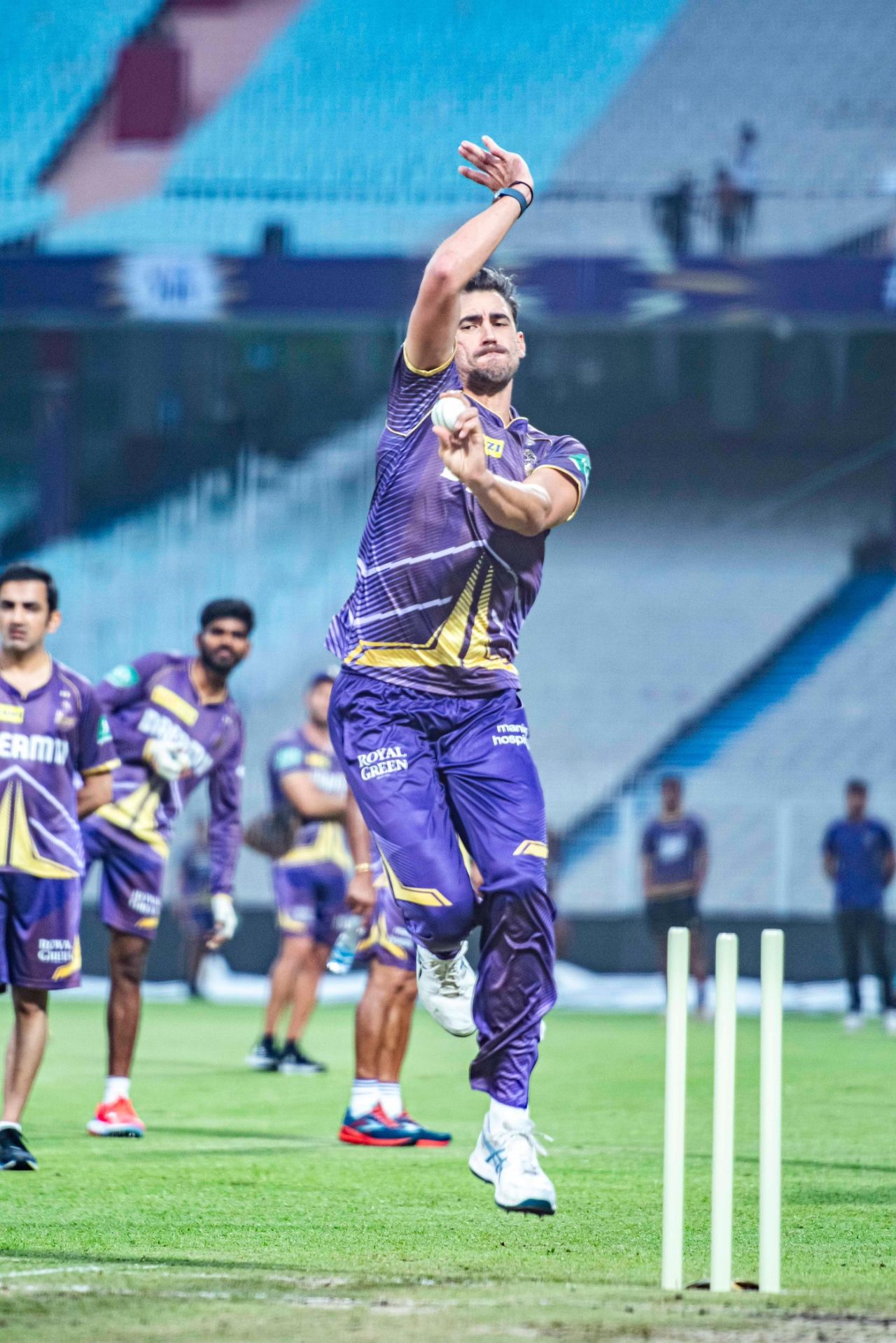 A giant replica of the IPL 2024 trophy is put up on display at Chepauk | ESPNcricinfo.com