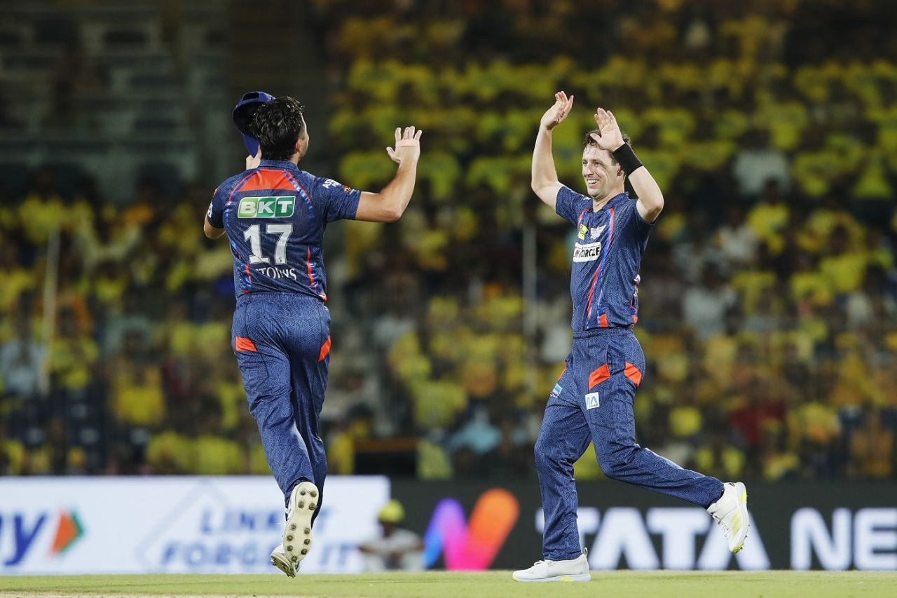 Matt Henry struck in the first over to dismiss Ajinkya Rahane ...