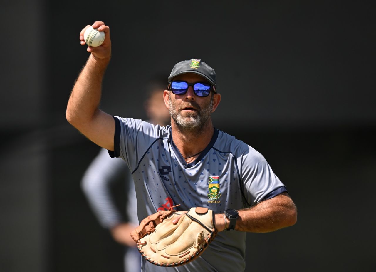 South Africa white-ball coach Rob Walter helps his boys train ...