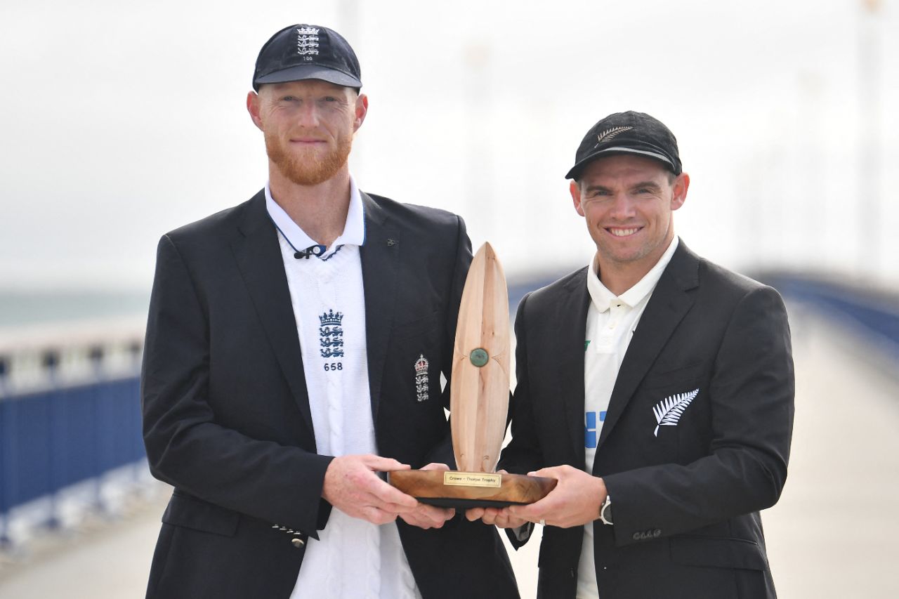 Ben Stokes and Tom Latham pose with the Crowe-Thorpe Trophy ...
