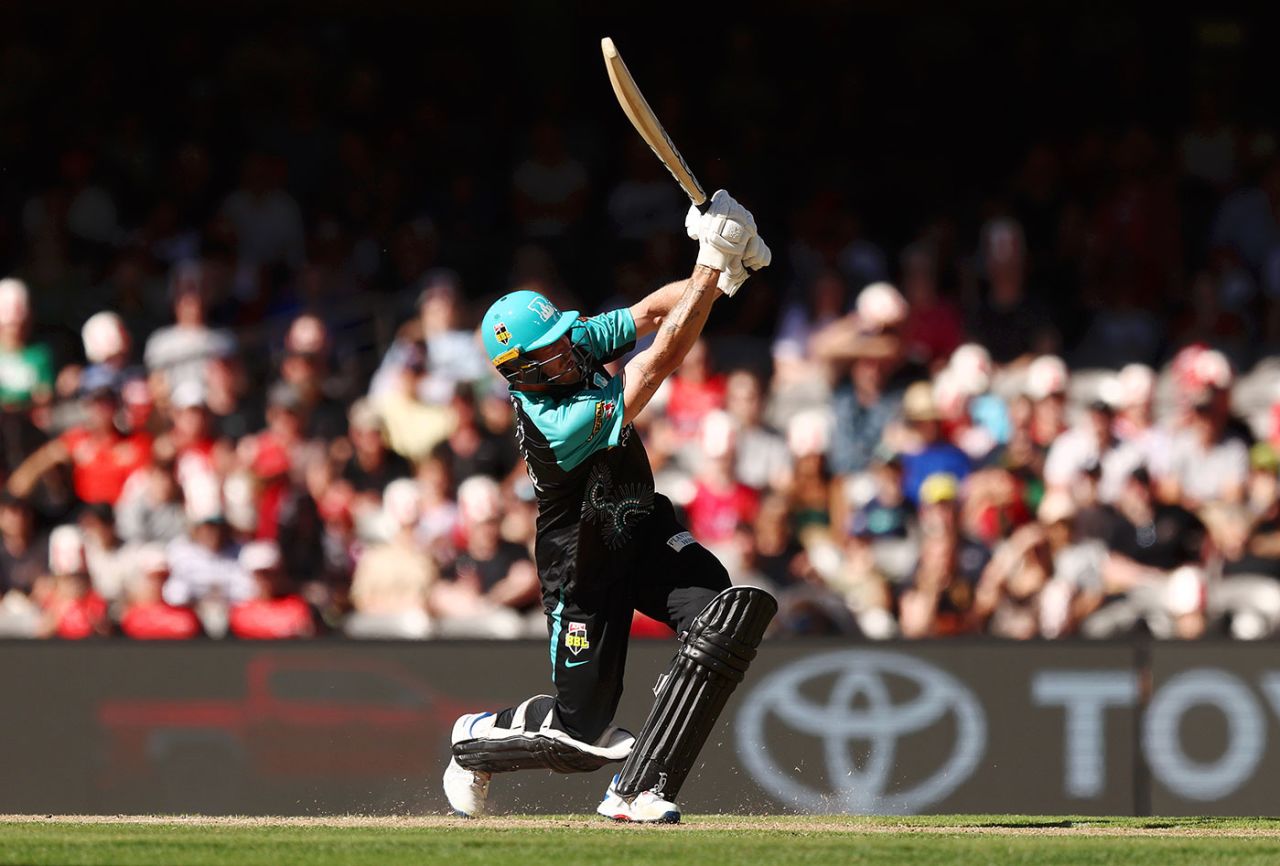 Jomel Warrican bowls | ESPNcricinfo.com