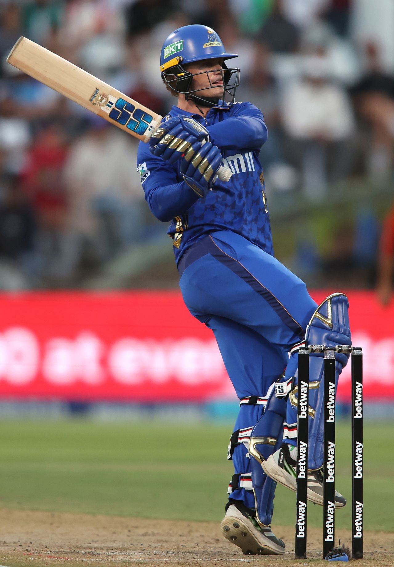 Ryan Rickelton swivels into a hook | ESPNcricinfo.com