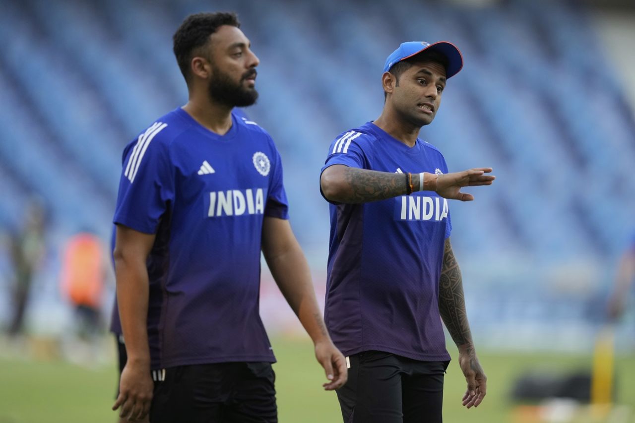 Suryakumar Yadav and Salman Agha at the toss | ESPNcricinfo.com