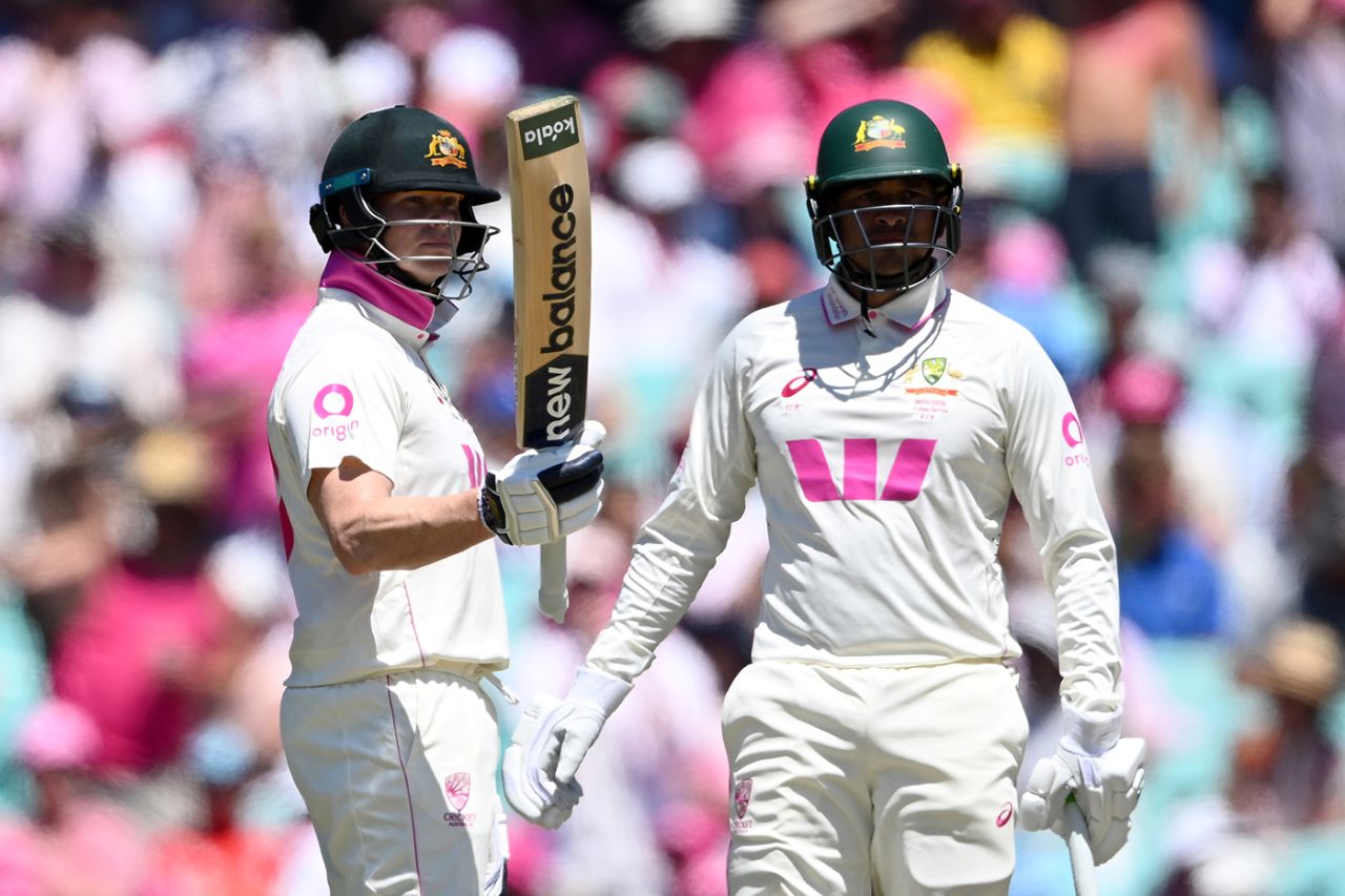 Steven Smith raises his bat for fifty | ESPNcricinfo.com