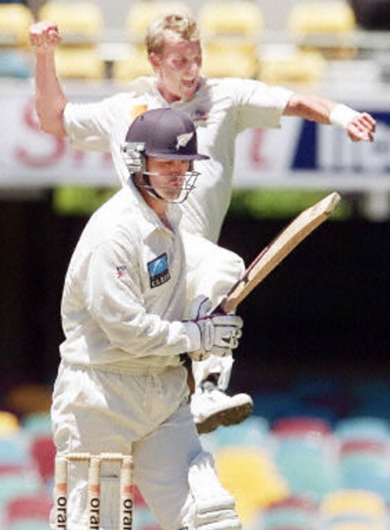 Brett Lee shows the crowd that he has a five wicket haul | ESPNcricinfo.com