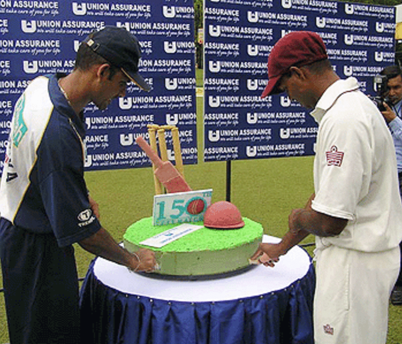 Marvan Atapattu and Shivnarine Chanderpaul cut the cake on the occasion ...