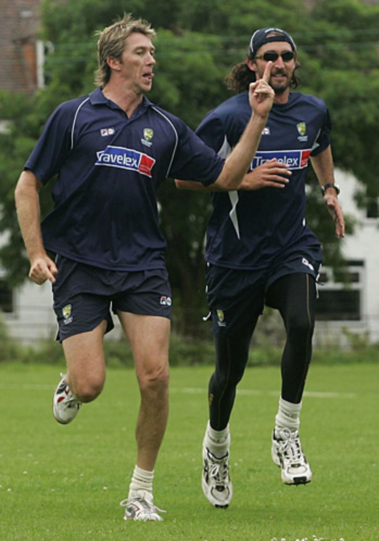 Michael Kasprowicz and Glenn McGrath during training | ESPNcricinfo.com