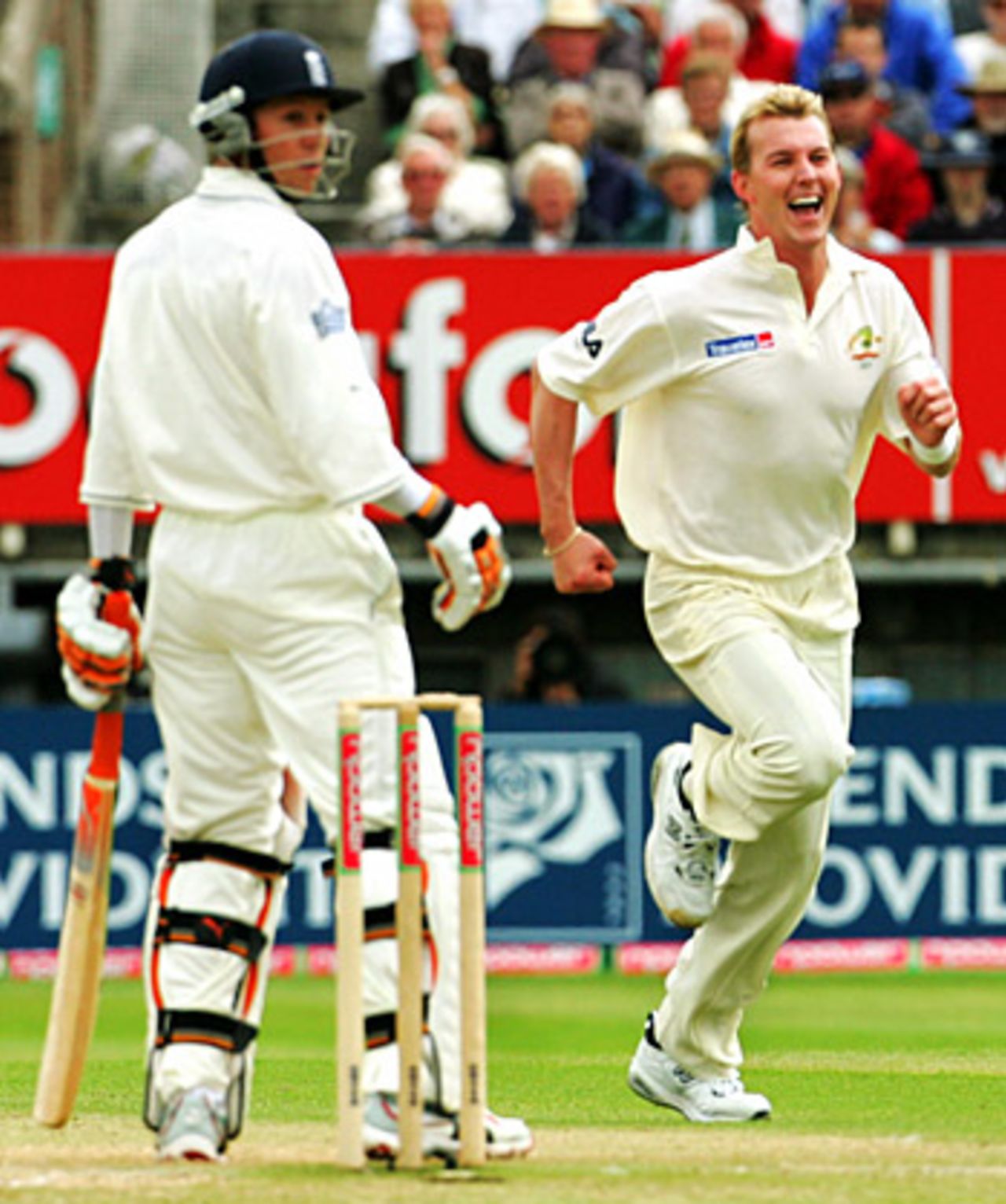 Brett Lee tears down the pitch to celebrate a wicket | ESPNcricinfo.com
