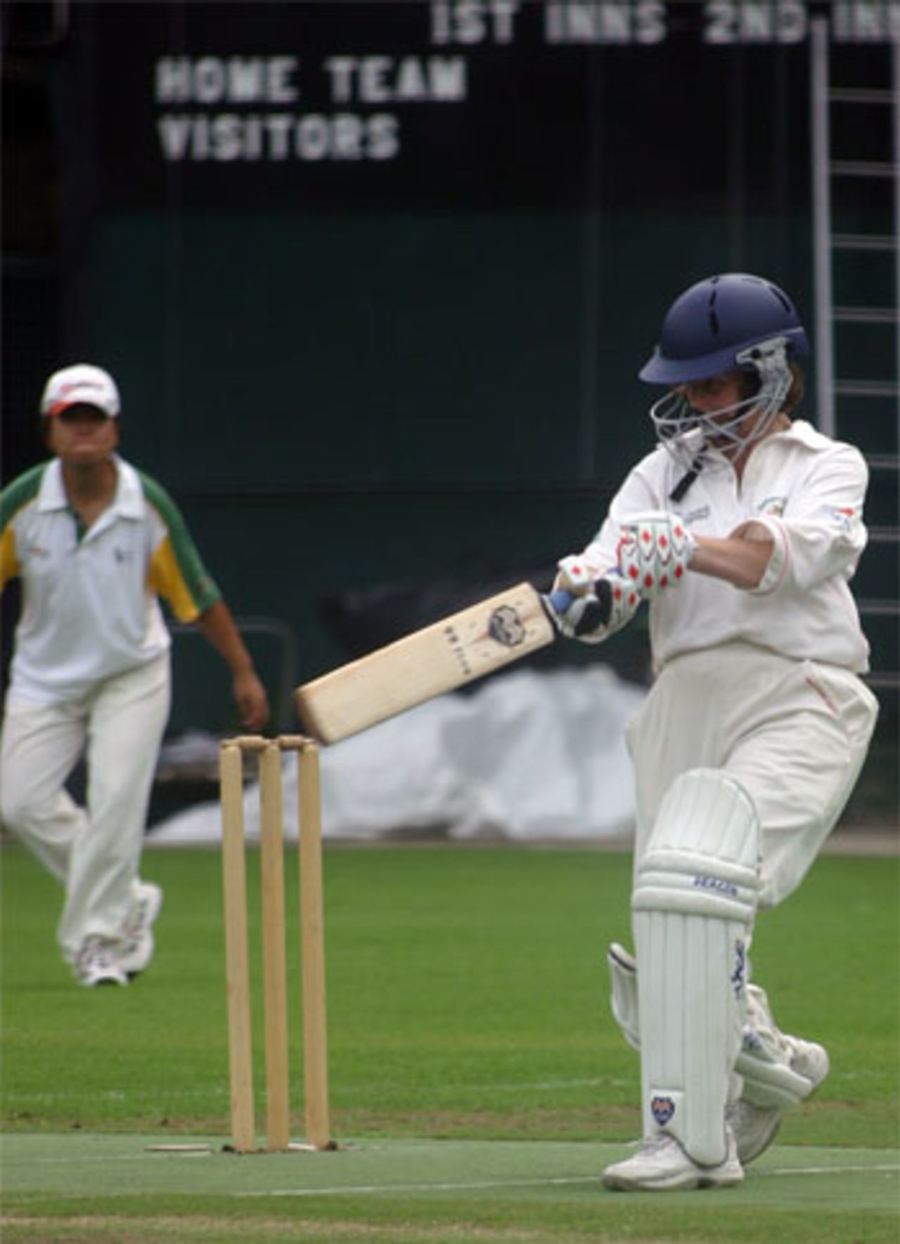 Sarah Eames batting during the Women's Tony Turner Trophy 2005 played ...