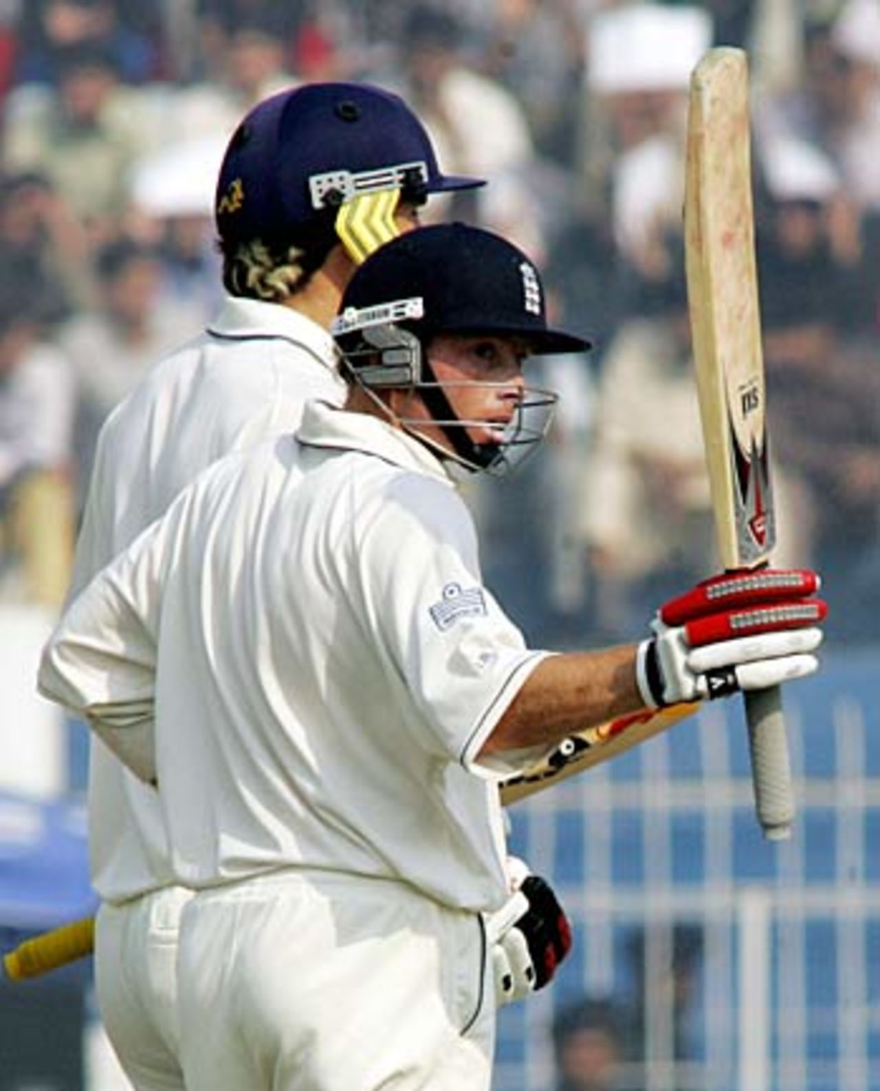 Ian Bell reaches his fifty | ESPNcricinfo.com